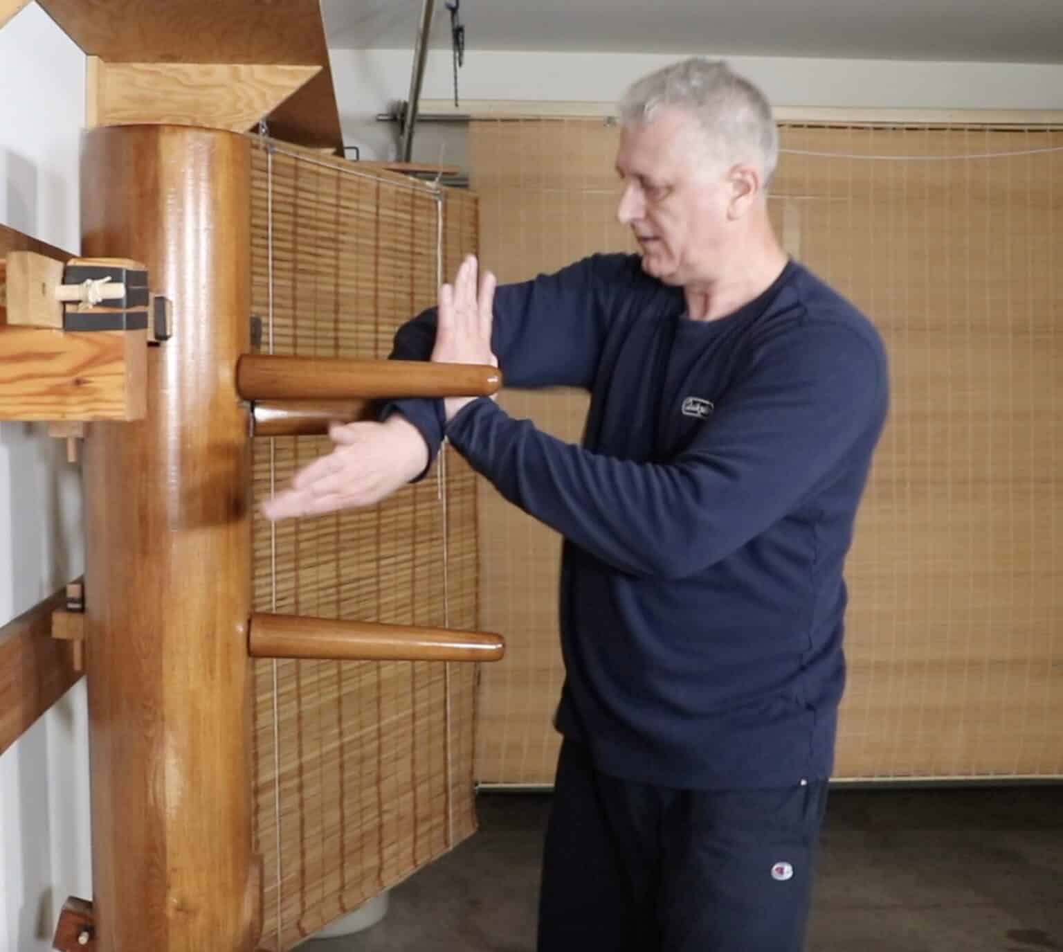 Wooden Dummy Wing Chun Training | Online Courses